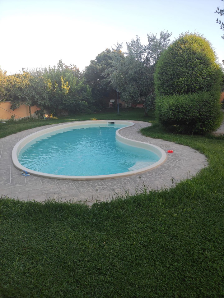 Apartment In A Villa - Marino