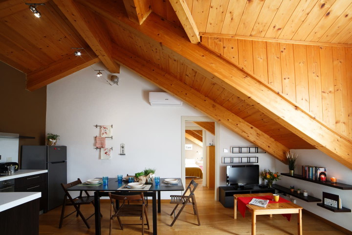 Cosy Attic Flat With Private Garage - Torino