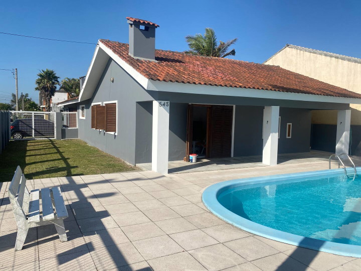 Casa Em Xangri-la Rs De Esquina Com Piscina - Xangri-Lá