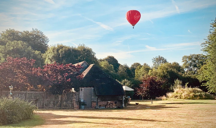 Idyllic 2 Room Studio-style Guesthouse With Views - Wallingford