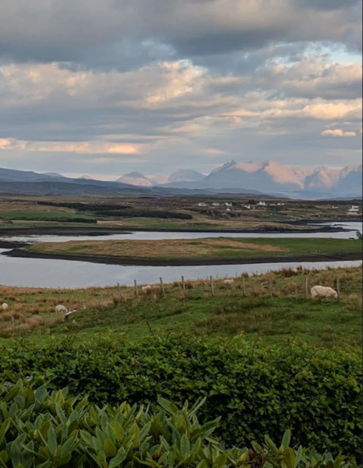 Blue-pigeons Pods, Roag Dunvegan - Skye