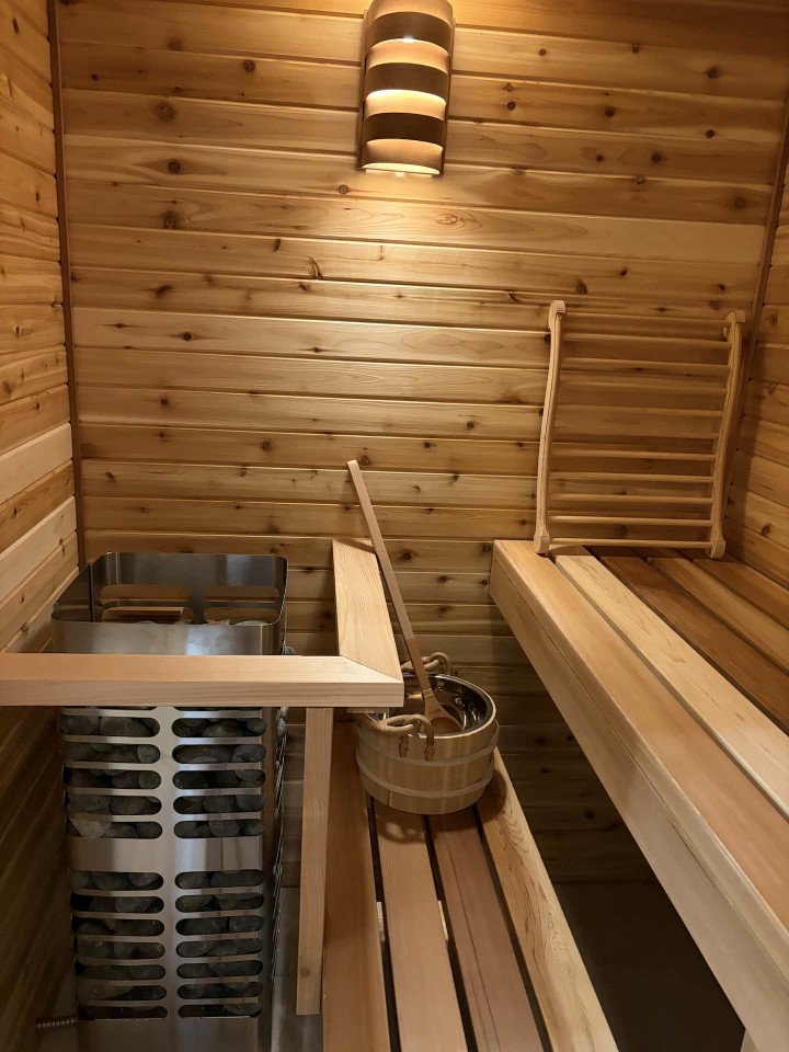 Swedish Sauna Studio Apartment - Guelph