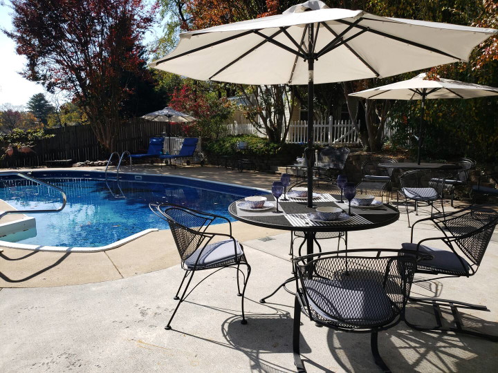 In-town Harpers Ferry House With Pool/hot Tub In Your Own Private Wooded Oasis - Harpers Ferry, WV