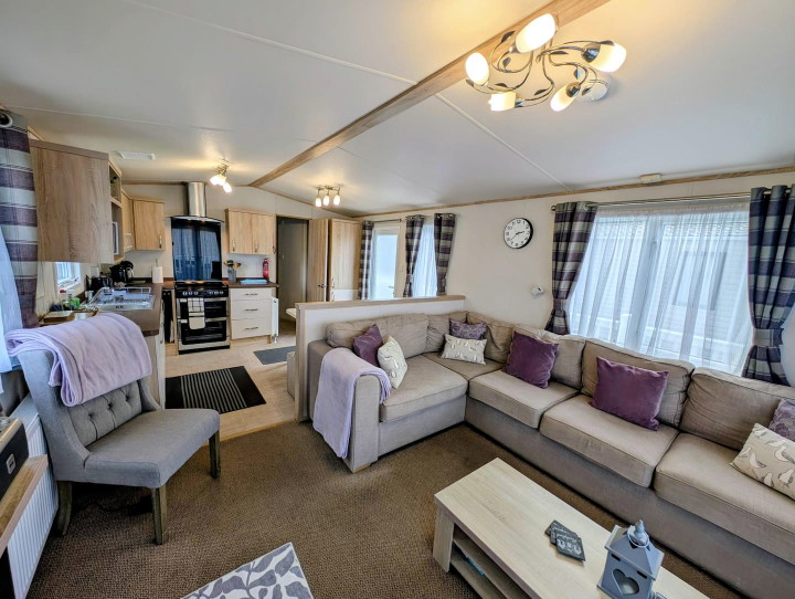 2br Spacious Family Beach Retreat - Dogs Welcome - Mudeford
