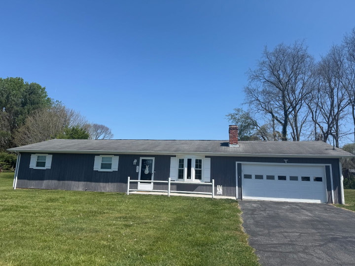 Chic Range Style Home Near Bristol Motor Speedway - Bristol, TN