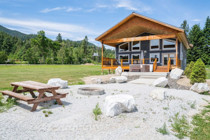 Dog Friendly Cabin Walking Distance To The River - Plain, WA