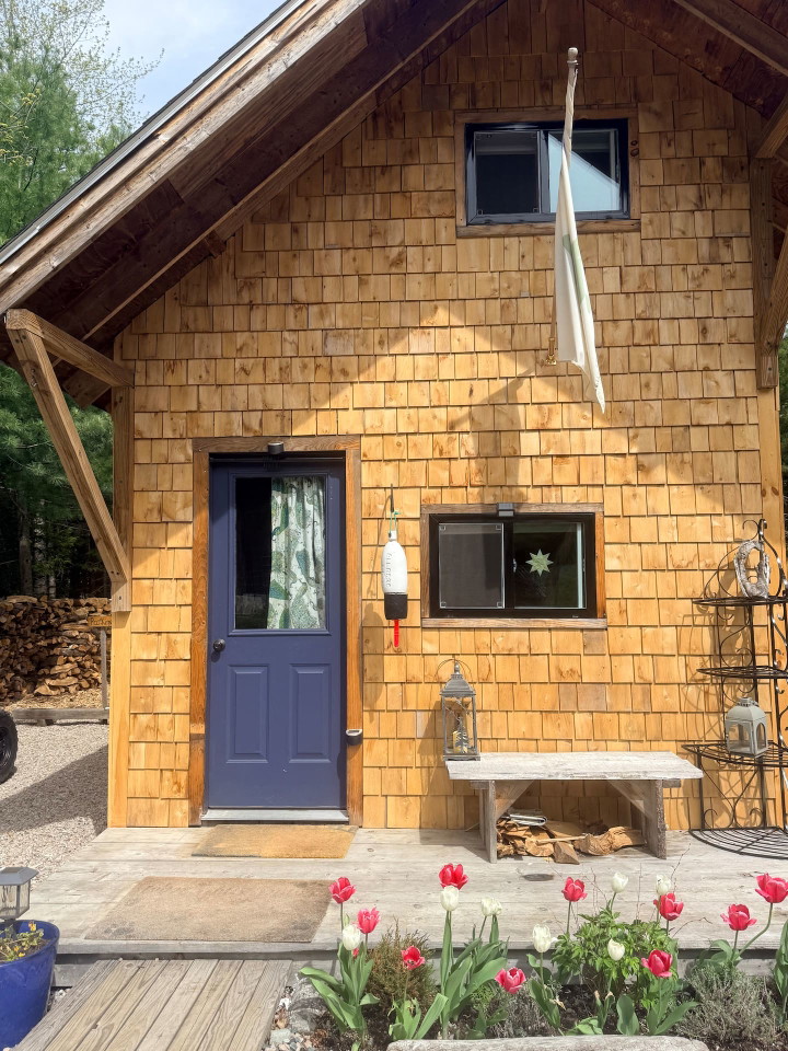 Hazel Nest Rustic, Cozy Guest Cottage - Bar Harbor, ME