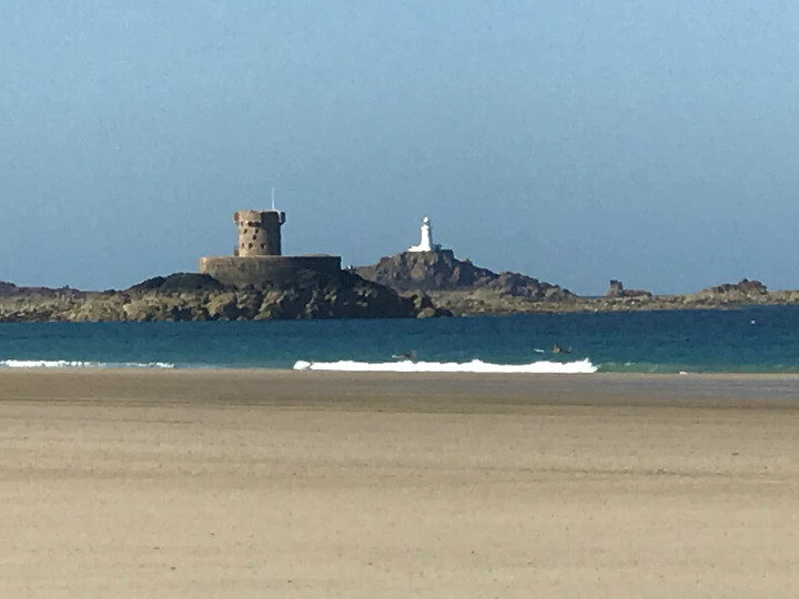 Panoramic Apartments 3, Self Catering, Bay Views. - Jersey