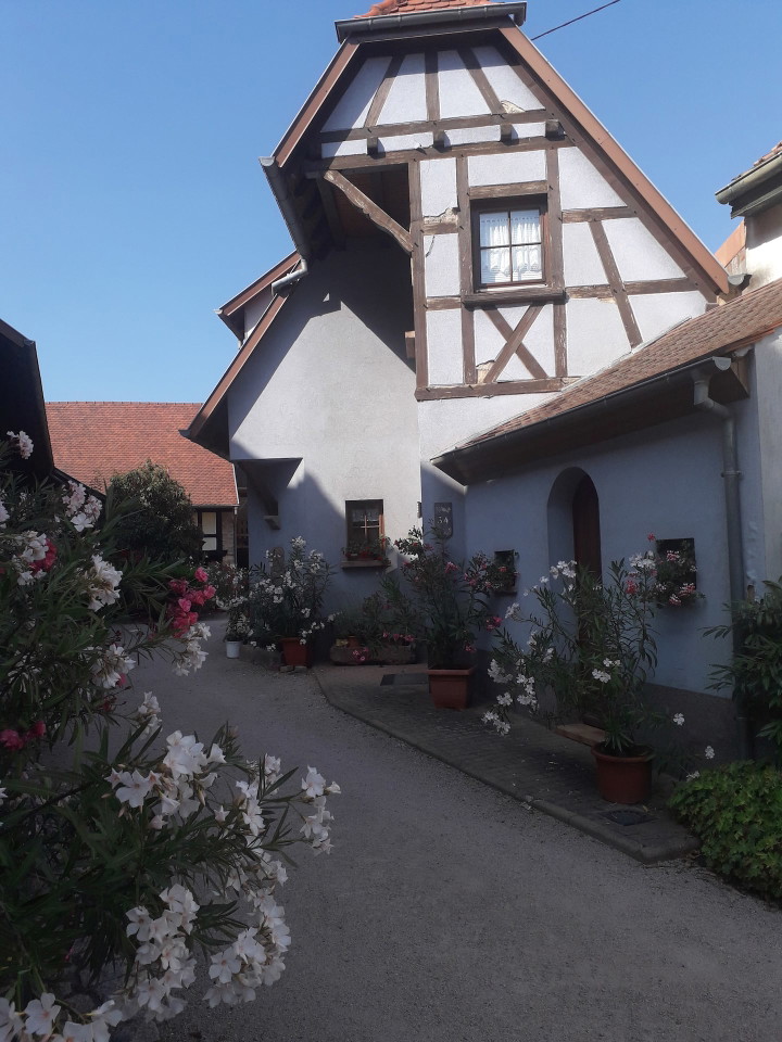 A L'ancien Relais De Poste D'epfig - Albé