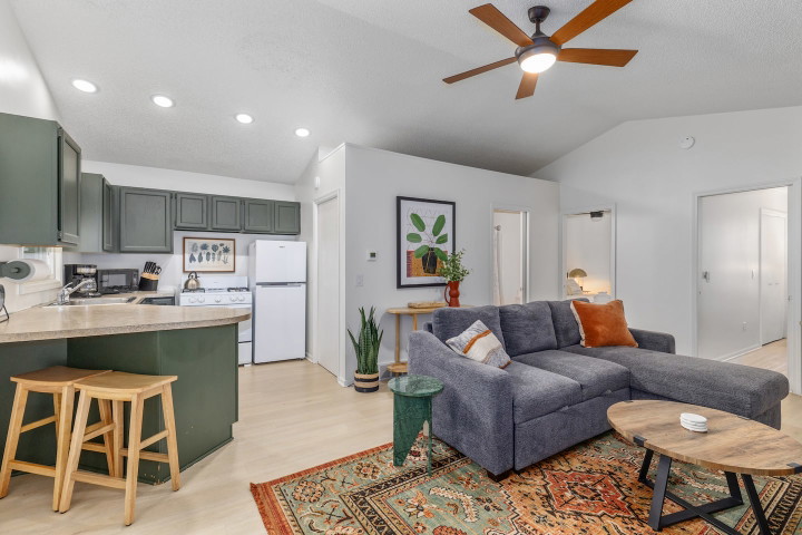 Pet-friendly Retreat, Walk To Downtown - Saugatuck, MI