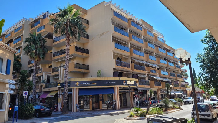 Appart Le Lavandou (Le St James) 2 éToiles - Le Lavandou