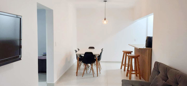 Apartamento Aconchegante Próximo à Praia Enseada - Guarujá
