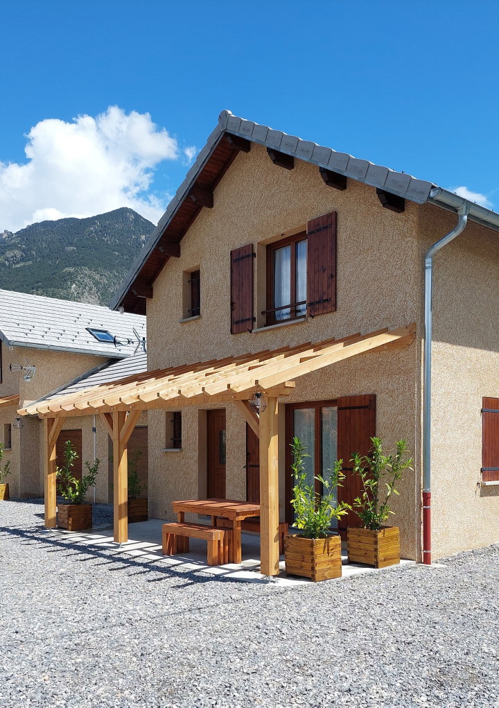 Le Pré Fleuri Classé 3 éToiles Climatisé. (Apt A) - Guillestre