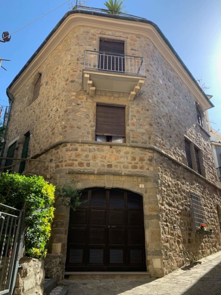 50 Meters To The Sea - Moneglia