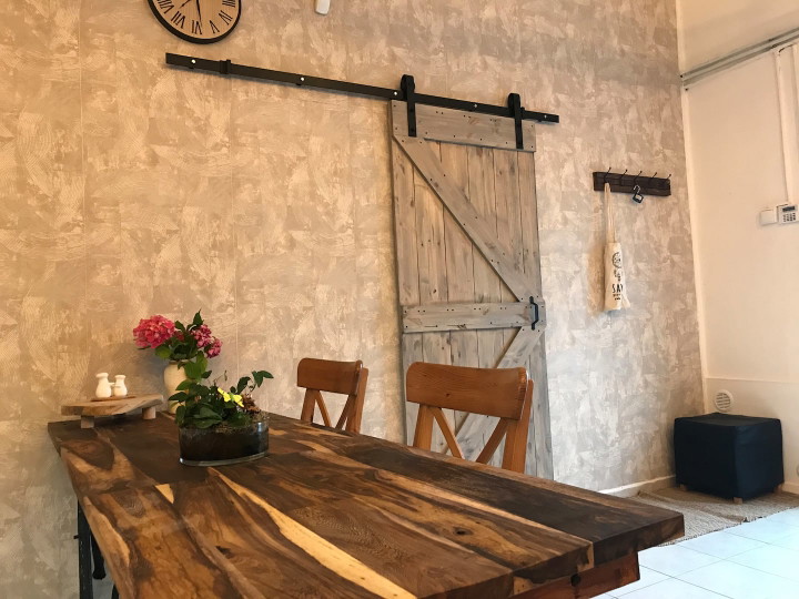 Rustic Guest Apartment In Suburbs Of The City - Bratysława