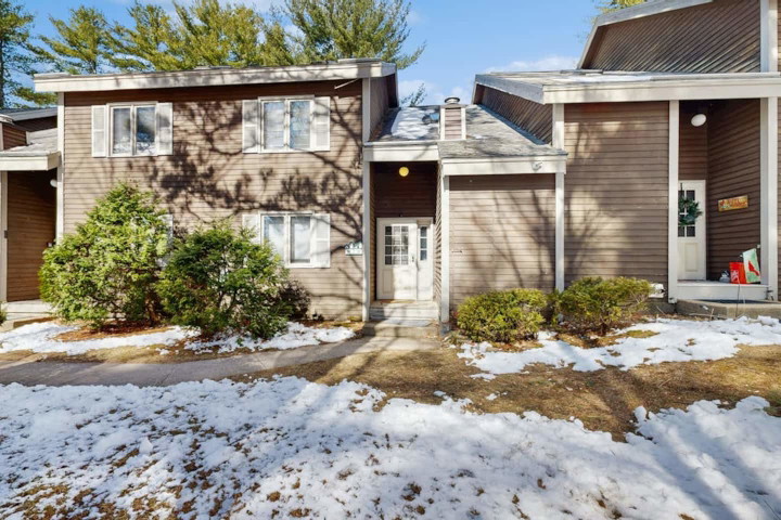 Spacious 4br | Pool | Fireplace | Balcony - North Conway, NH