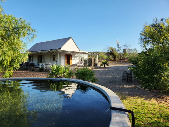 Karoo Koppie Cottage - Western Cape