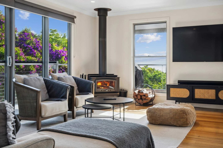 Flaxton Garden Home With Spectacular Coastal Views - Montville