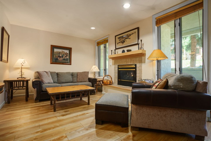 Walk To Everything! Outdoor Pool, Private Washer/dryer, Great Rates! +Ezcancel - Steamboat Springs