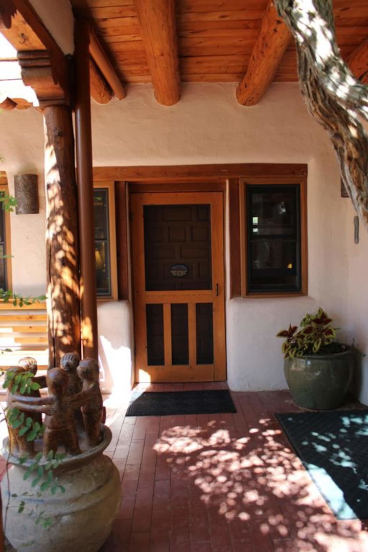 La Posada De Taos -Taos Room - Taos, NM