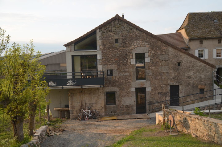 Gîte De Fontanes Aubrac Loups Du Gevaudan Lozère - Lozère