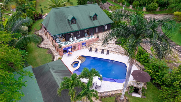 Trébol Luxury Retreat - Anapoima