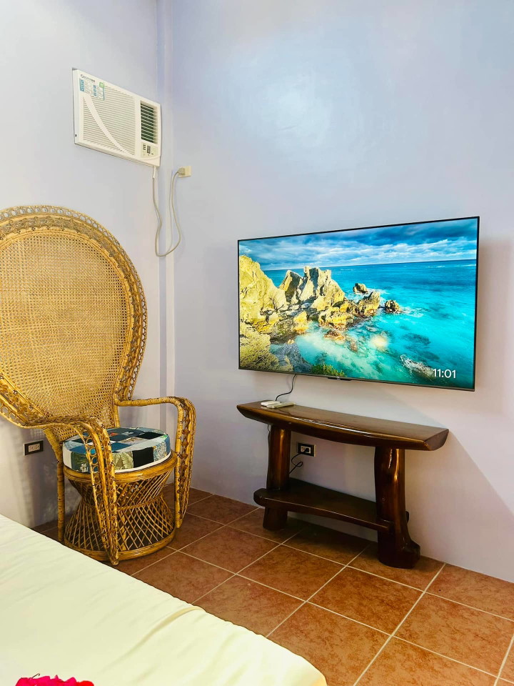 Le Studio A Home Away From Home. - Legazpi City