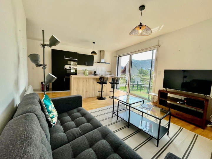 Appartement Avec Balcon Au Centre De Carantec - Carantec