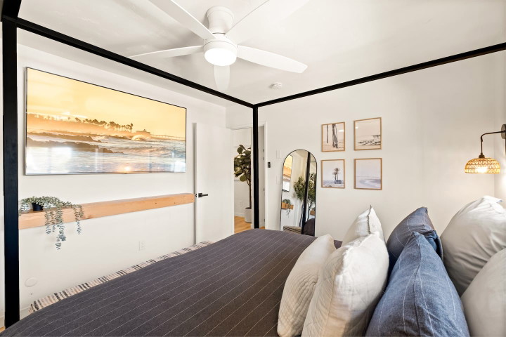Pacific Beach Luxury Condo Rental Steps To Bay - San Diego, CA