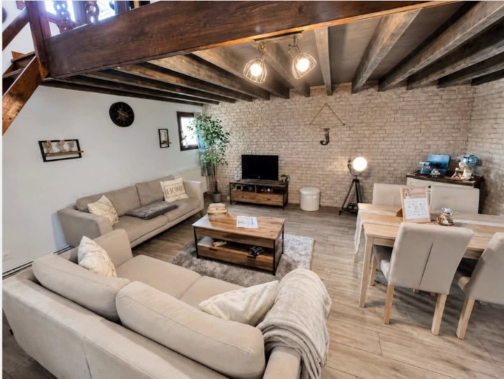 Le Cocon En Bois Majeur · Tout à Pied · 4 Pers. - Limoux