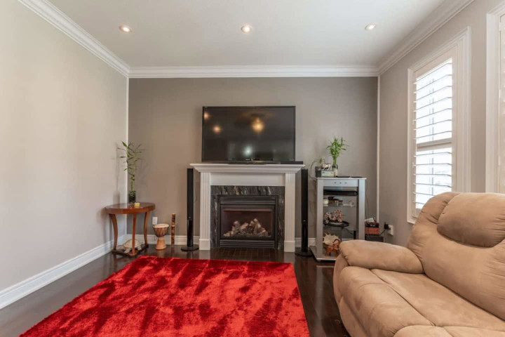 Maison Spacieuse De 7&nbsp;Chambres Avec Cour Privée Et Wi-fi Rapide&nbsp;! - Brampton