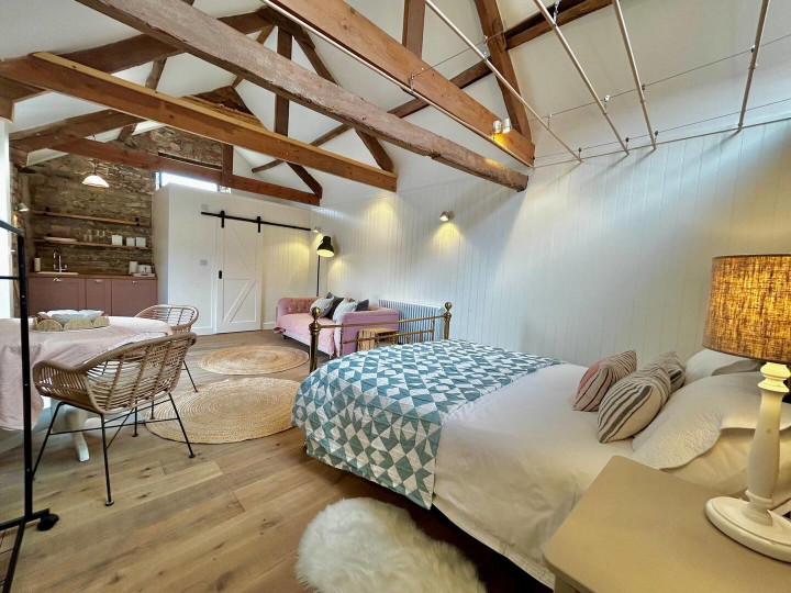 All The Rooms At Lower Farm. Sleeps 8-11 Guests. - Bridgwater