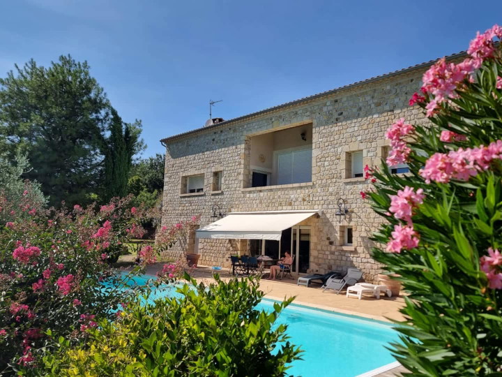 Large Villa - High-end - Large Garden - Swimming Pool - Sauna - Terrace - Ardèche