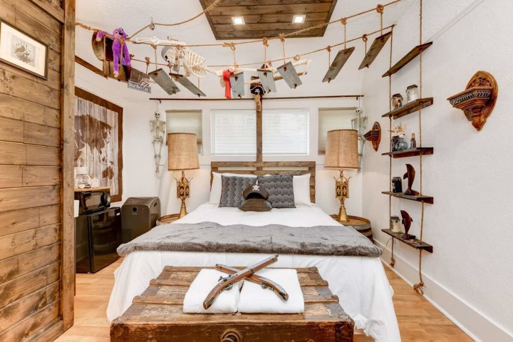 Maritime Chic Getaway | Walkable To Downtown - Coronado, CA