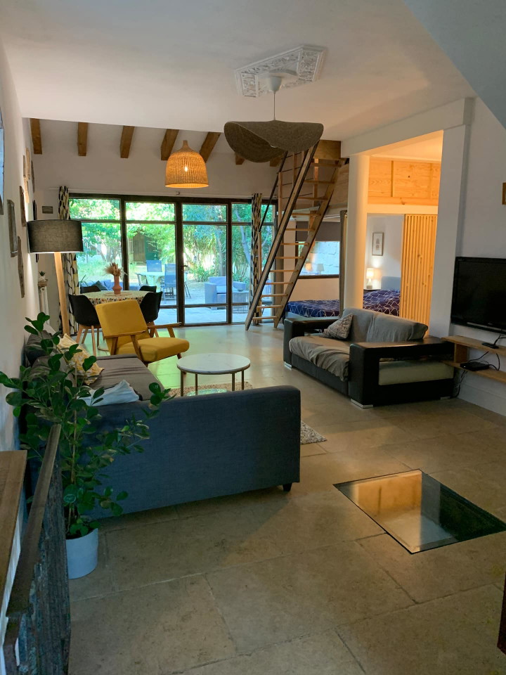 Maison Type Loft Avec Jardin Privatif Et Cour - Montpellier