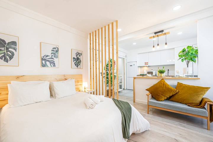 Lx Apt W/ Balcony Near Downtown Lisbon (By Train) - Porto Salvo