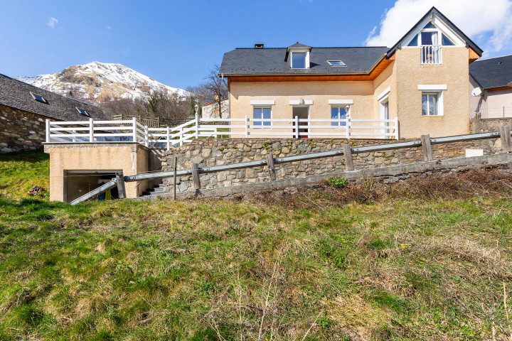 Gite 12 Pers    Grust-  Luz St Sauveur - Luz-Saint-Sauveur