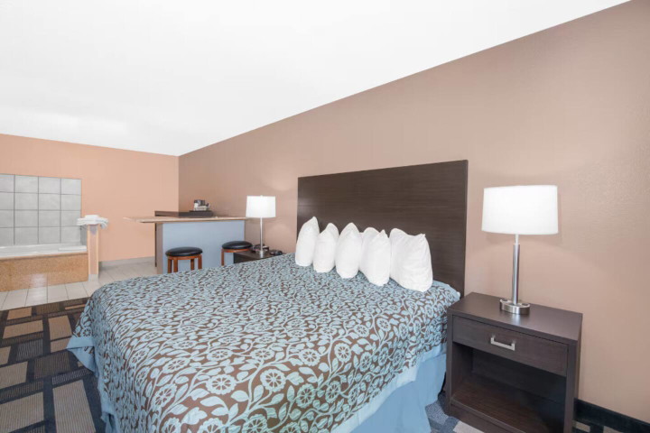 Days Inn Watertown | Spacious Deluxe Suite - Watertown, SD