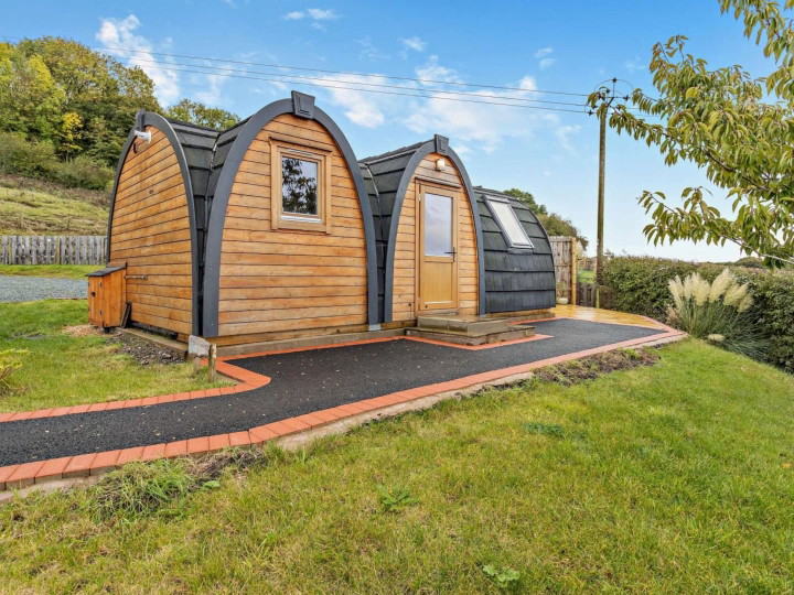 1 Bed In Shrewsbury (Oc-93394) - Much Wenlock