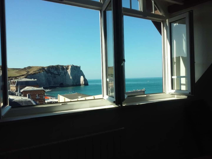 Vue Panoramique Exceptionnelle Mer Falaise D'aval - Étretat