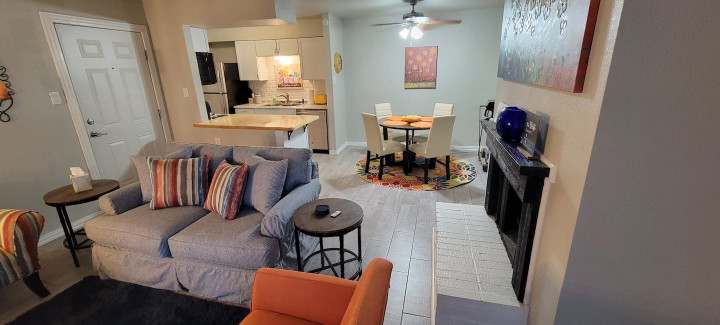 2 Br Cozy Hideaway-near Loop 250 - Midland, TX