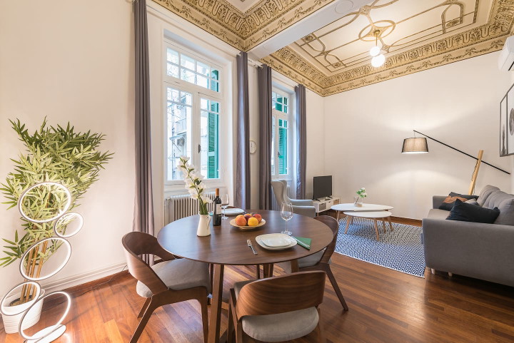 Entire Neoclassical Villa I 4 Private Apartments - Athens