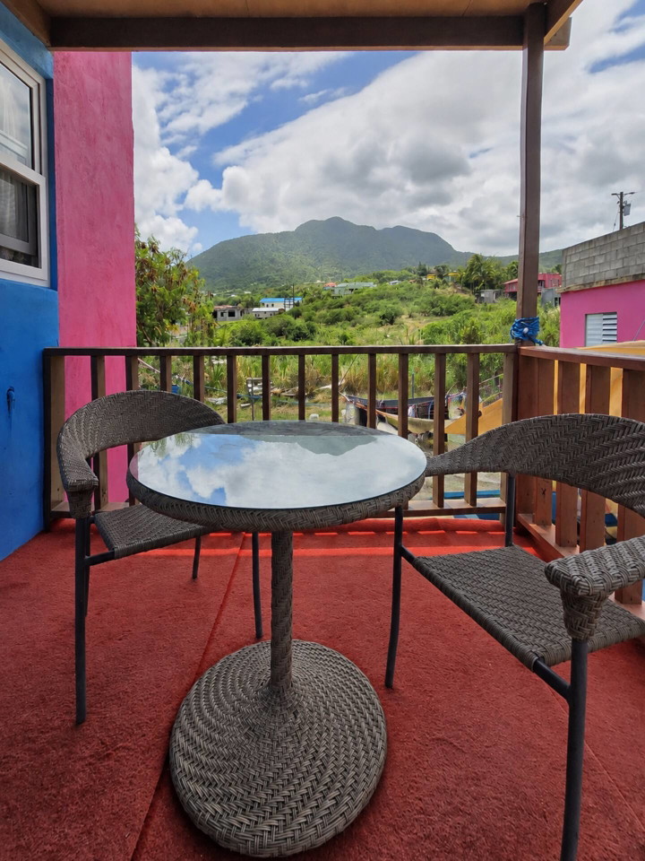 Attres Guest House | Cozy Mountain Retreat - Saint Kitts and Nevis