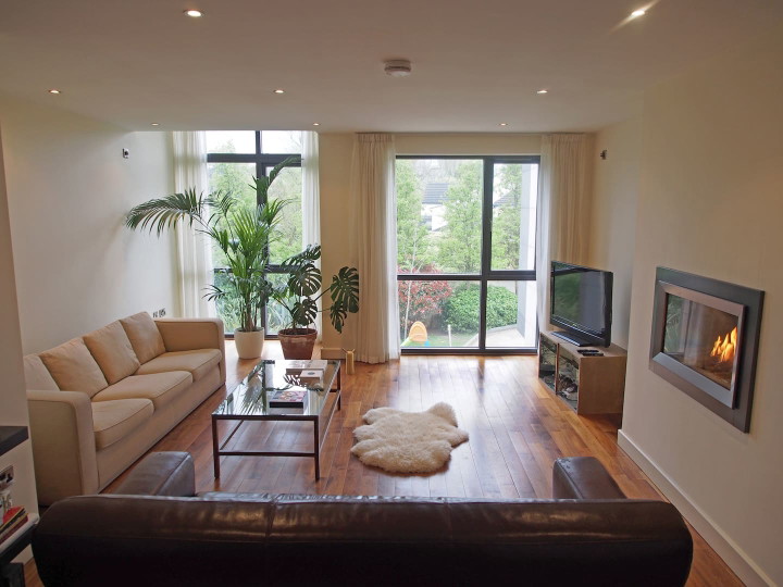 Large Luxurious House. 4bed/4bath, 10mins To City - Dublin