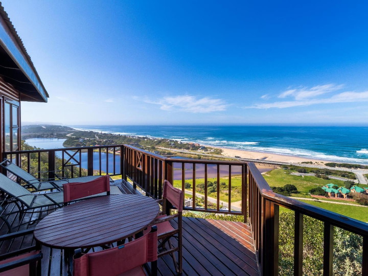 Hilltop Cabin | 180° Ocean Views | Sun Loungers - Western Cape