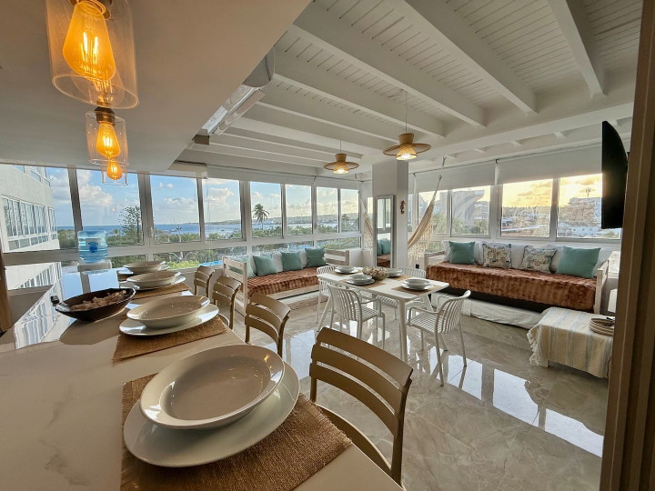 Apto Remodelado Con Vista Al Mar, Zona Central - San Andrés