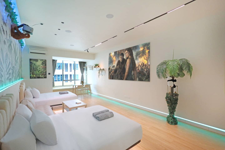 Jungle Cinema Home 4pax @ Bathtub Unit Mountaustin - Masai