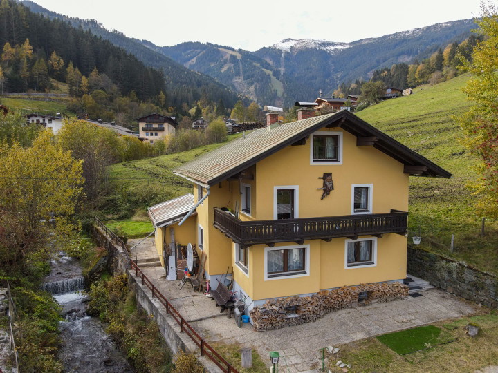 Budget Chalet Alpine - Apartment B - Zell am See