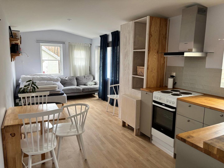 Wonderful Enskede Guest House With Garden - Stockholm