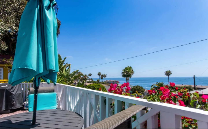 Laguna Ocean View Cottage, Walk To Beach & Village - Laguna Woods, CA